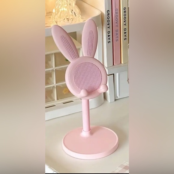 Beginning Boutique | Cell Phones & Accessories | Nwt Adjustable Cartoon ...